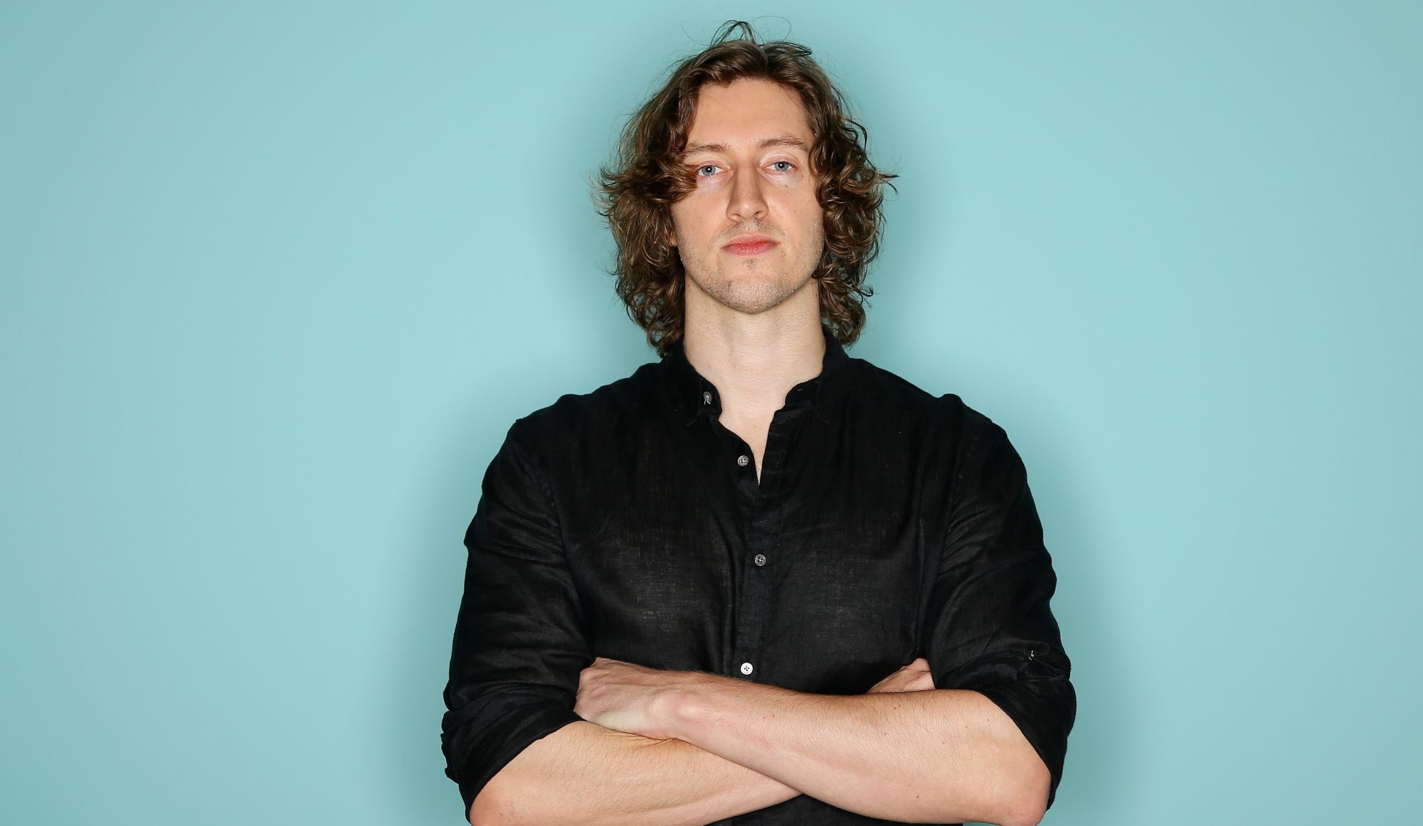 All about Australian Singer Dean Lewis — The Beat 92.5