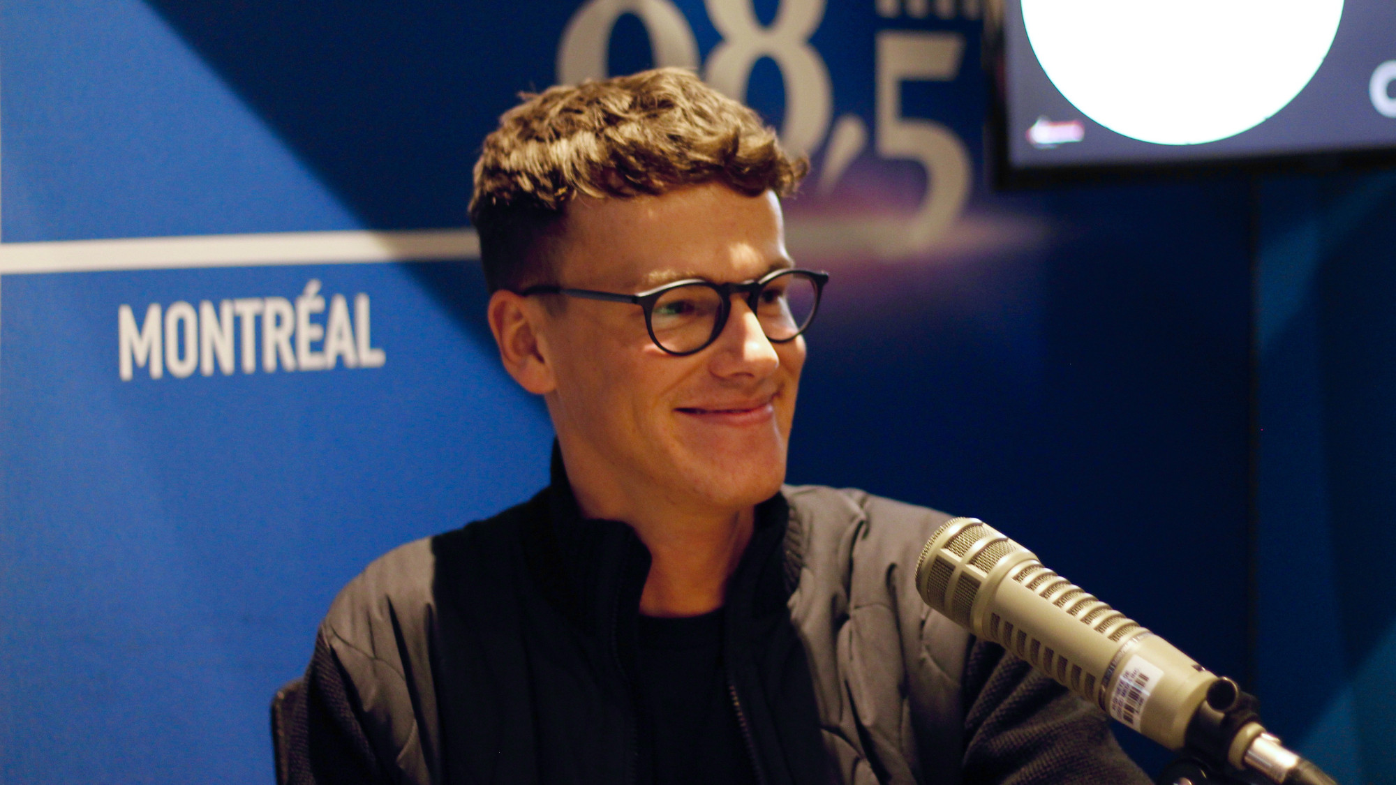 Le conseiller Serge Sasseville dans la mire des Russes — 98.5 Montréal