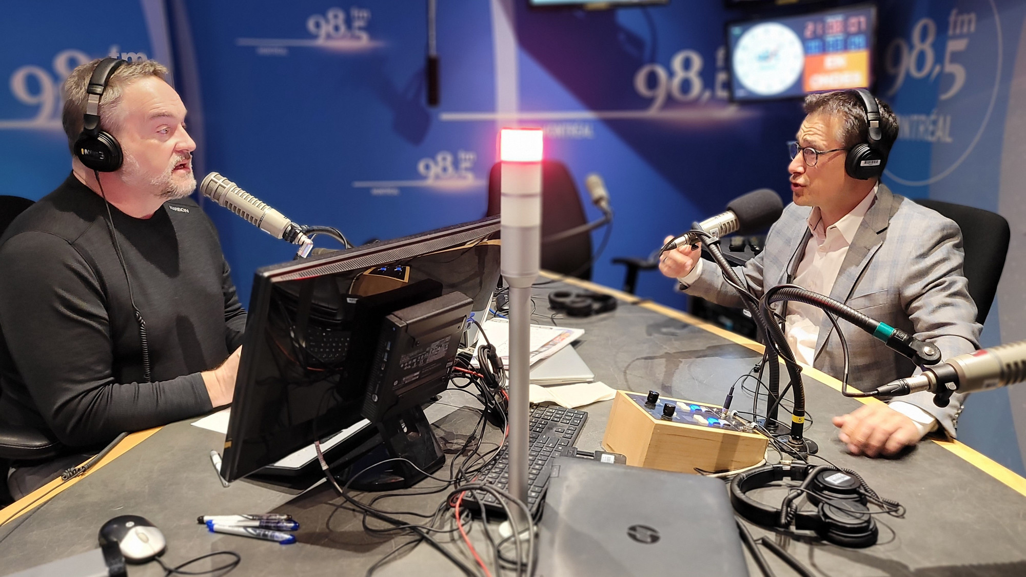 Séries éliminatoires | «On tombe dans un autre état» -Guy Boucher — 98.5 Montréal