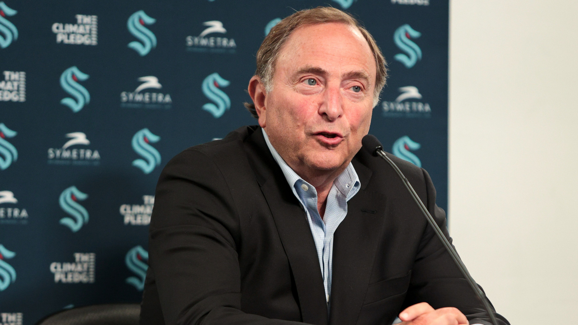 Les Amateurs de sports | «La LNH a vendu son âme aux Américains» -Marc ...