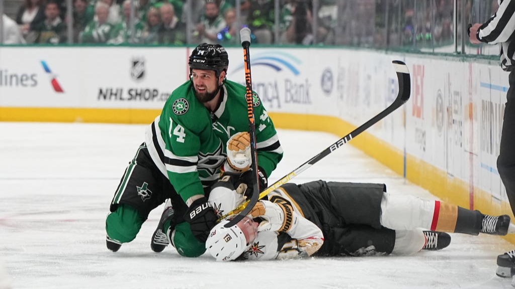 La Poche Bleue radio | «C’est ridicule!» -Maxim Lapierre commente le ...