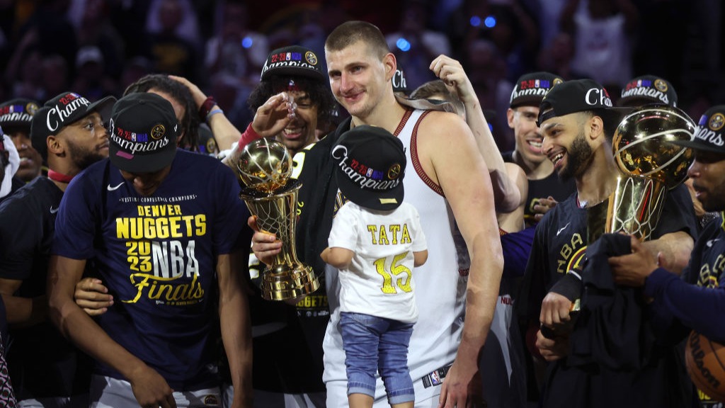 Les Nuggets sont trop forts pour le Heat de Miami | NBA: un premier ...