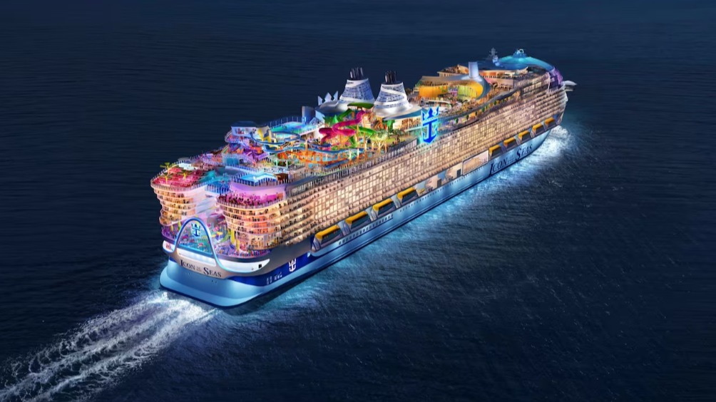 Pollution: un bateau de croisière cinq fois plus gros que le Titanic ...