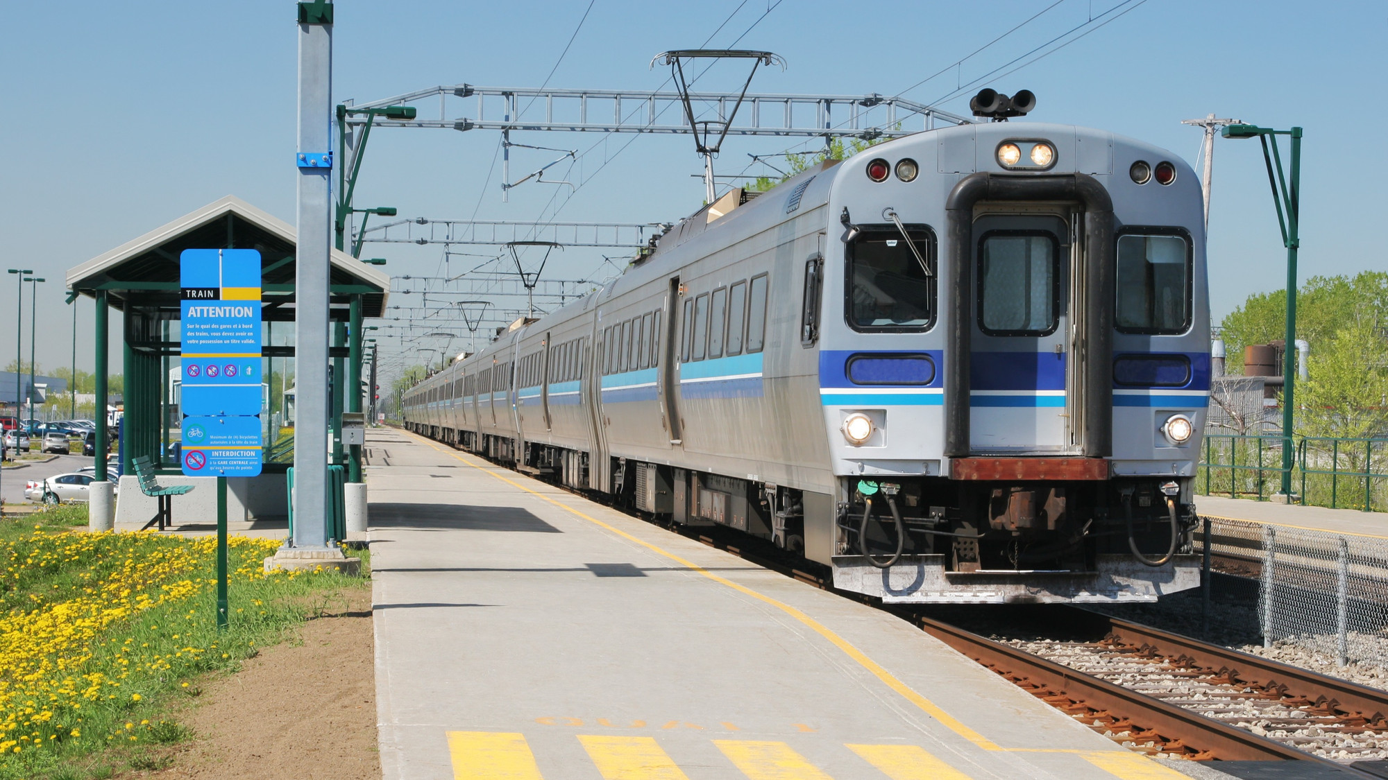 Des lignes et circuits revus de A à Z | Trains et autobus dans le Grand ...
