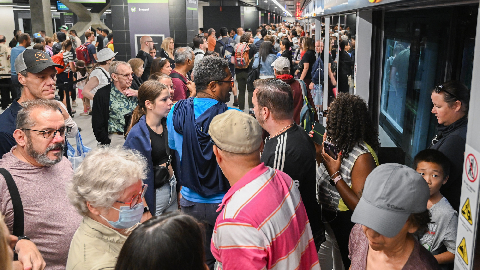 Revue de presse | Essai du REM : «des files d'attente qui pouvaient ...