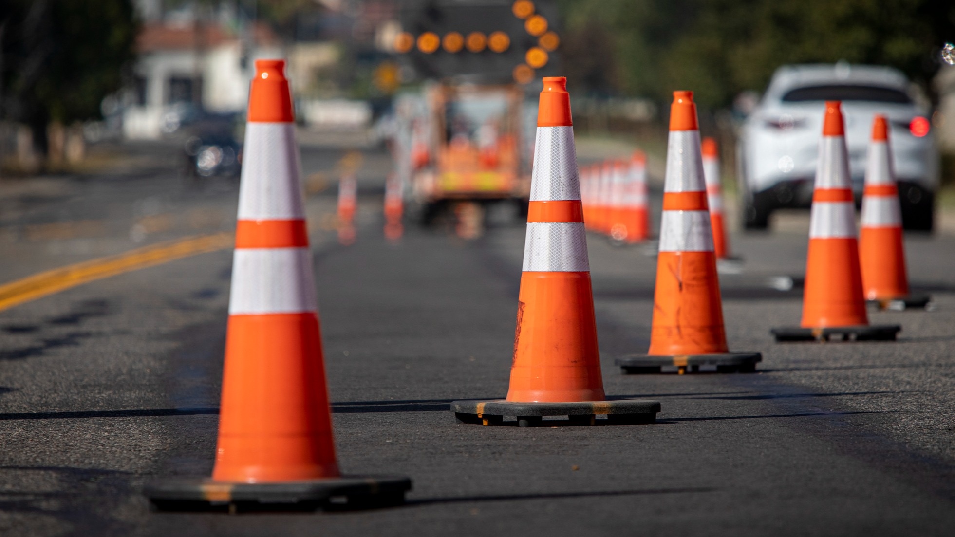 Au Québec | Les chantiers routiers sans travailleurs sont-ils nombreux ...
