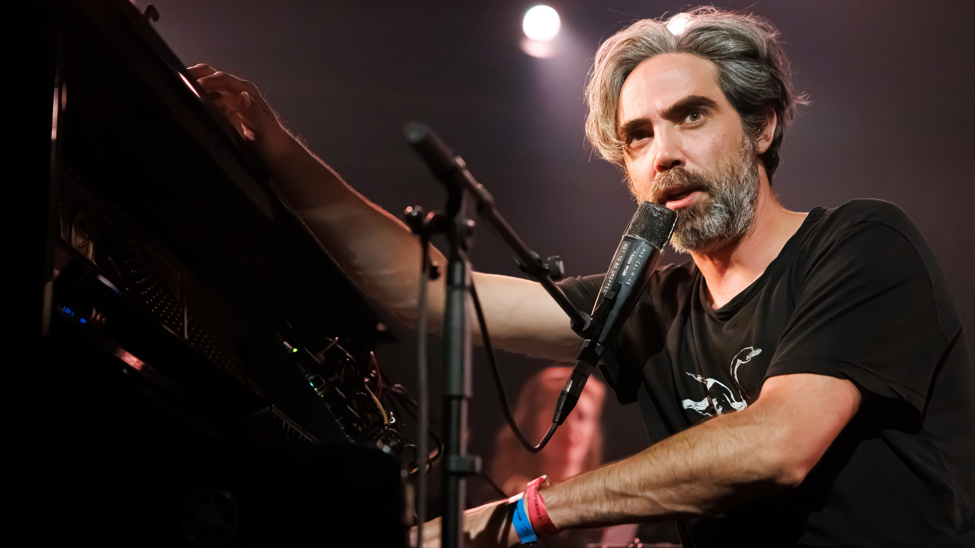 Une fête musicale intimiste | Laurentides: Patrick Watson présente le ...