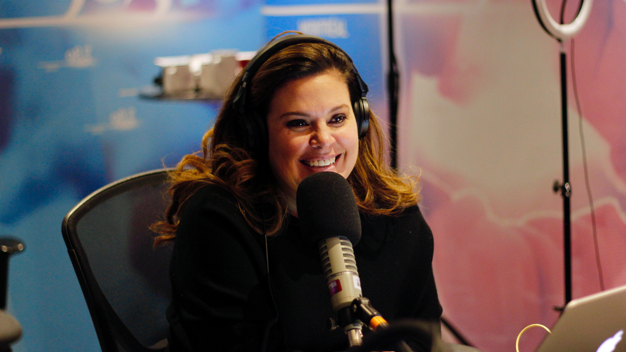 Chronique culturelle | Séance d'écoute de Pearl, nouvel album de Bobby ...