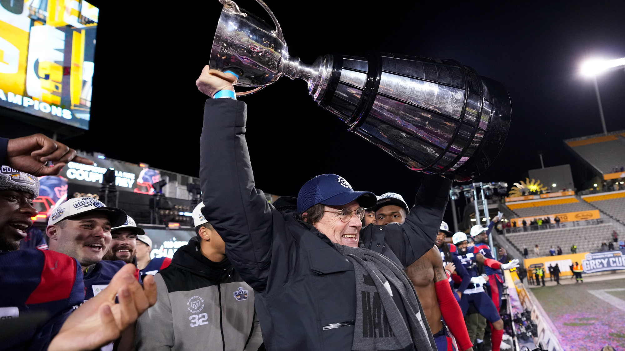 Défilé des Alouettes | «Les Alouettes, ça appartient à Montréal» -PKP ...