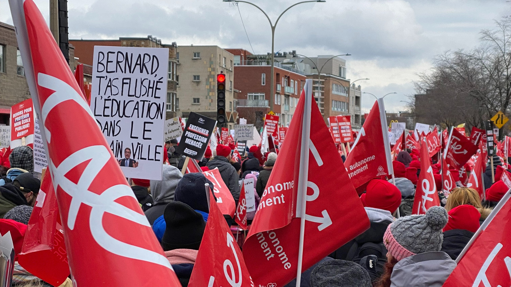 Nouvelle offre du gouvernement | Le Front commun, la FIQ et la FAE ...