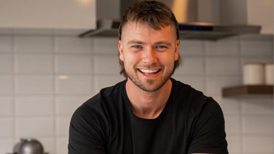 Le Fit Cook nous séduit avec son 2e livre "Ça pas D'l'air, mais c'est ...