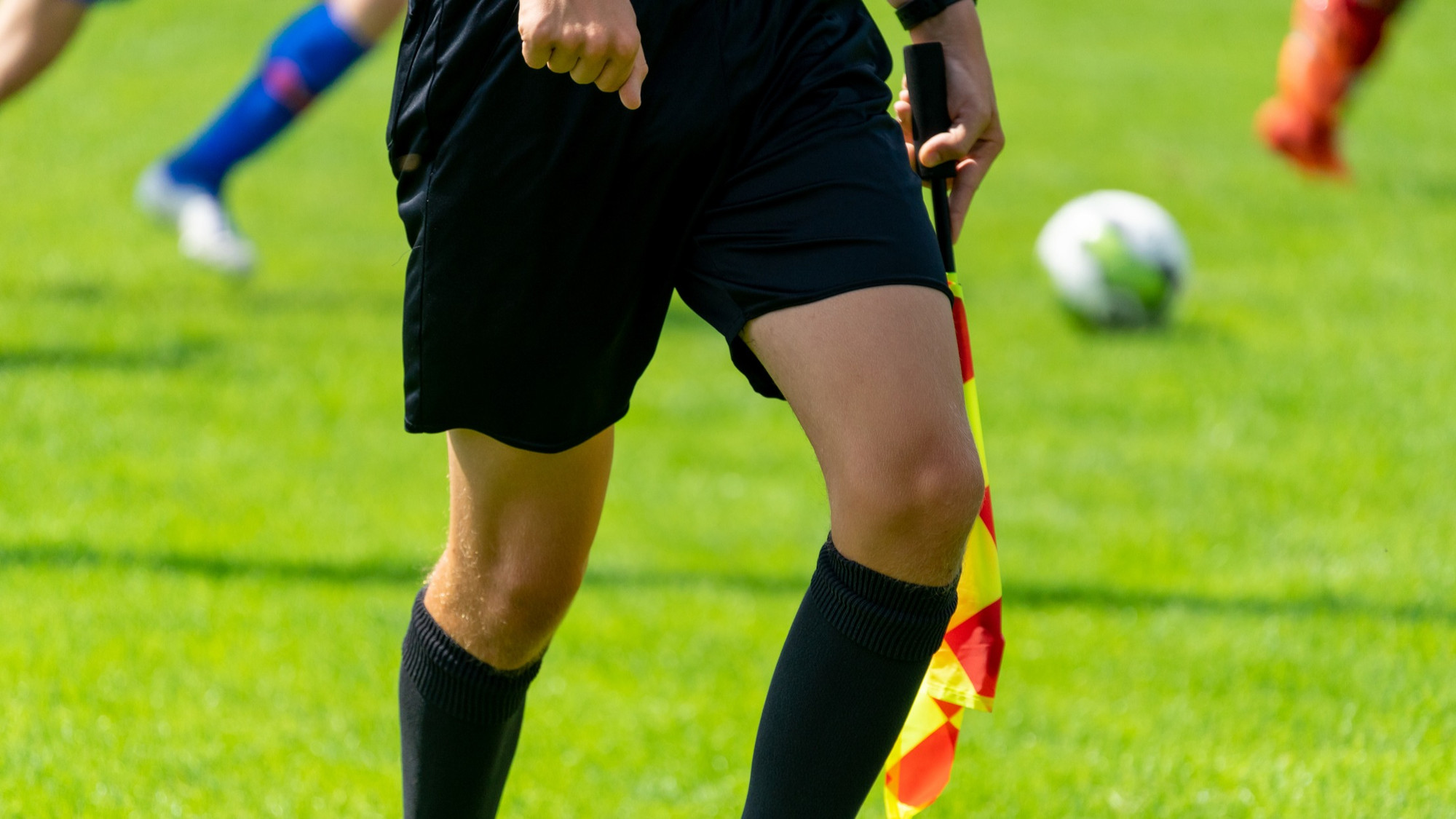 En Estrie, des arbitres de soccer équipés de caméras corporelles — 98.5 ...