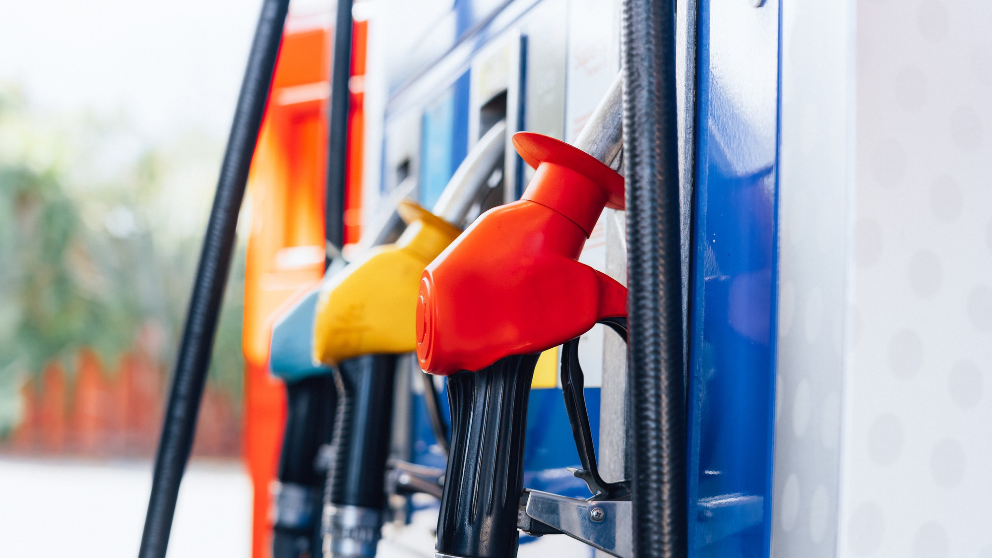 Un congé temporaire de taxes sur l’essence, bonne ou mauvaise idée ...