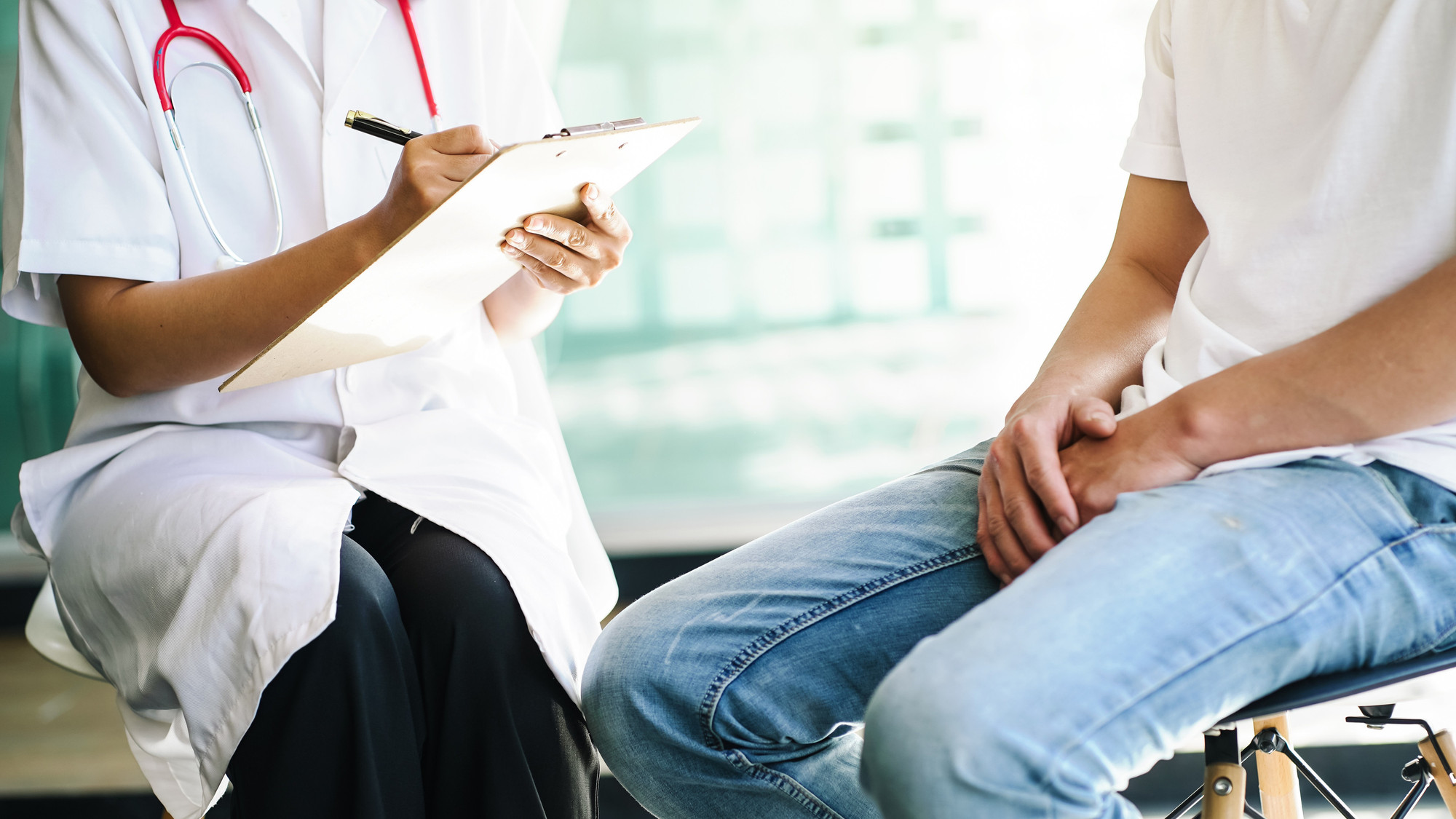 Un livre québécois sur la vasectomie — 98.5 Montréal