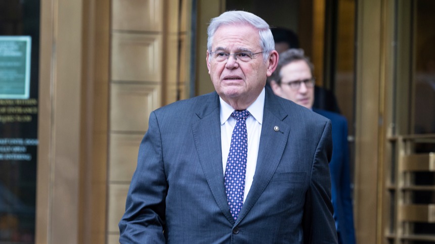 Politique américaine | Bob Menendez: des lingots d'or à son domicile ...