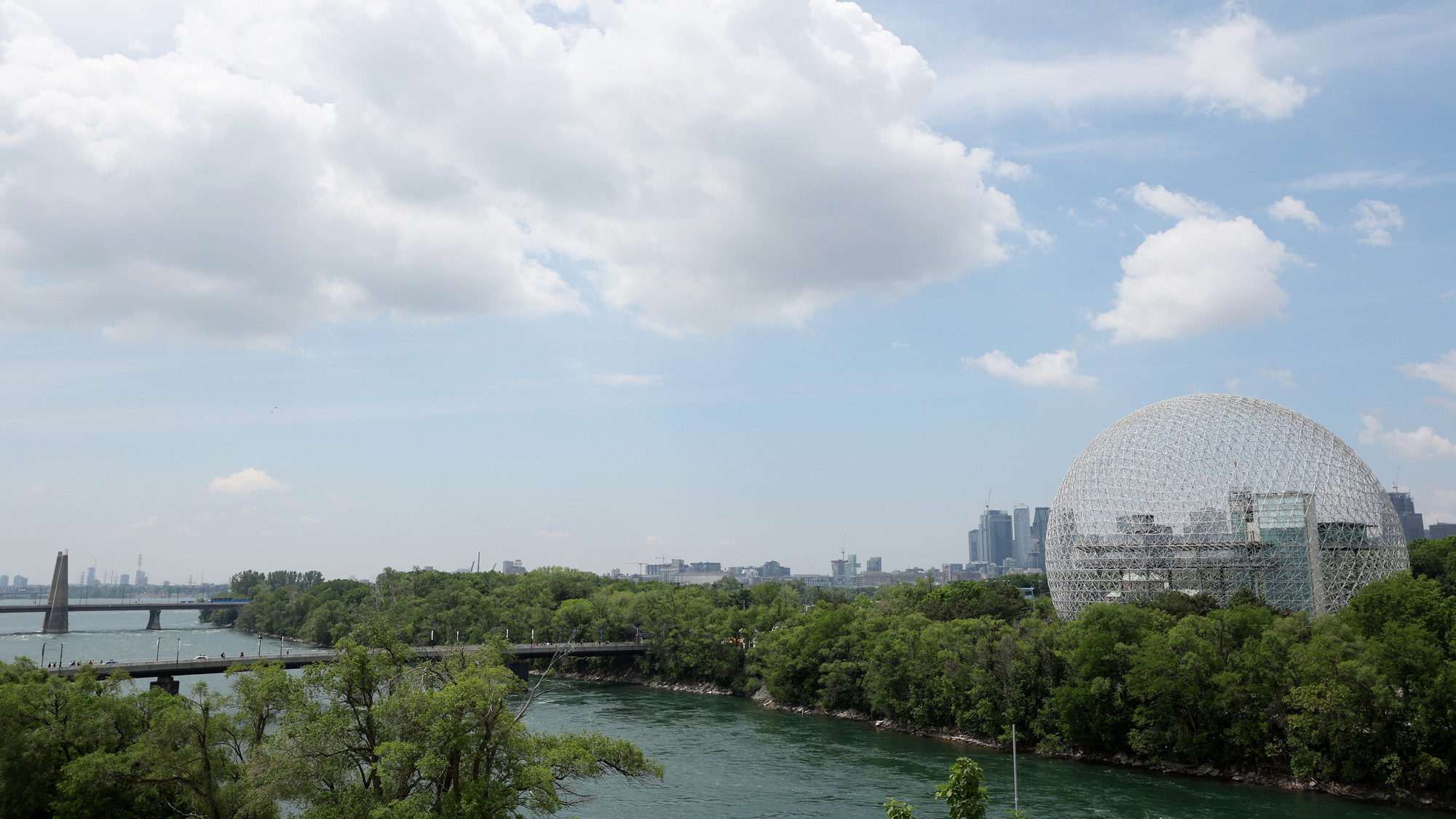 Tour de table | Profiterez-vous de vos vacances estivales à la maison ...