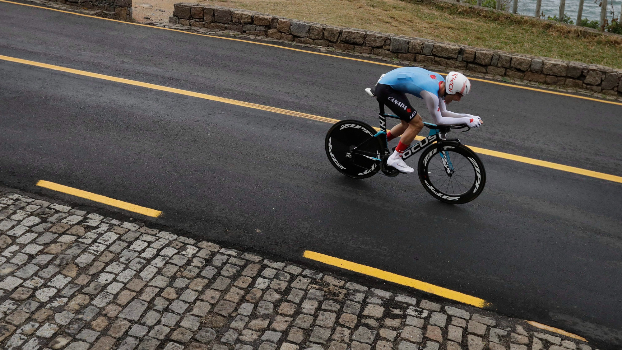 Entrevue avec le Québécois | Le cycliste Hugo Houle participera au Tour ...