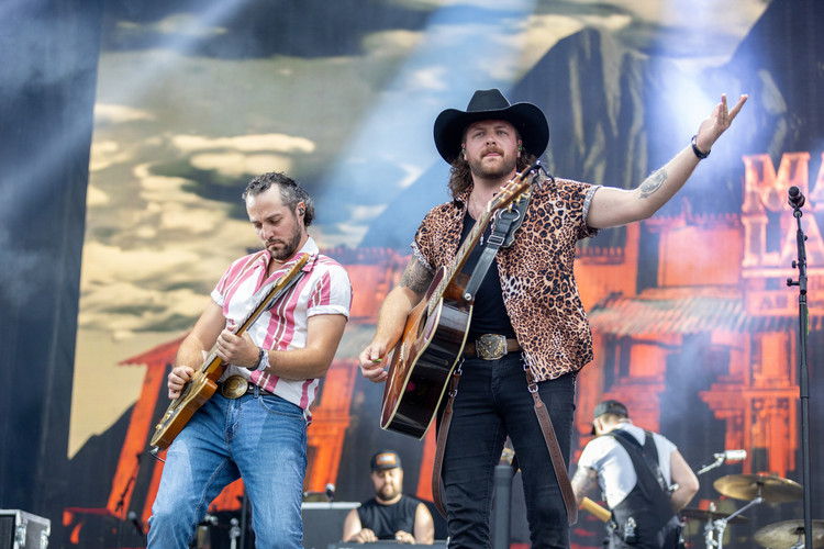 LASSO MTL 2024 PHOTO RECAP! — The Beat 92.5