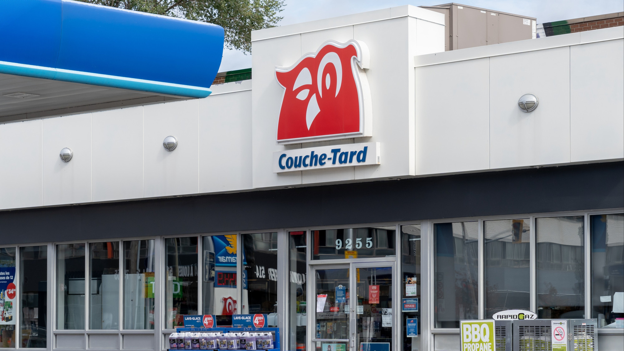 7-Eleven rejette la proposition | Couche-Tard ne s'avoue pas encore ...