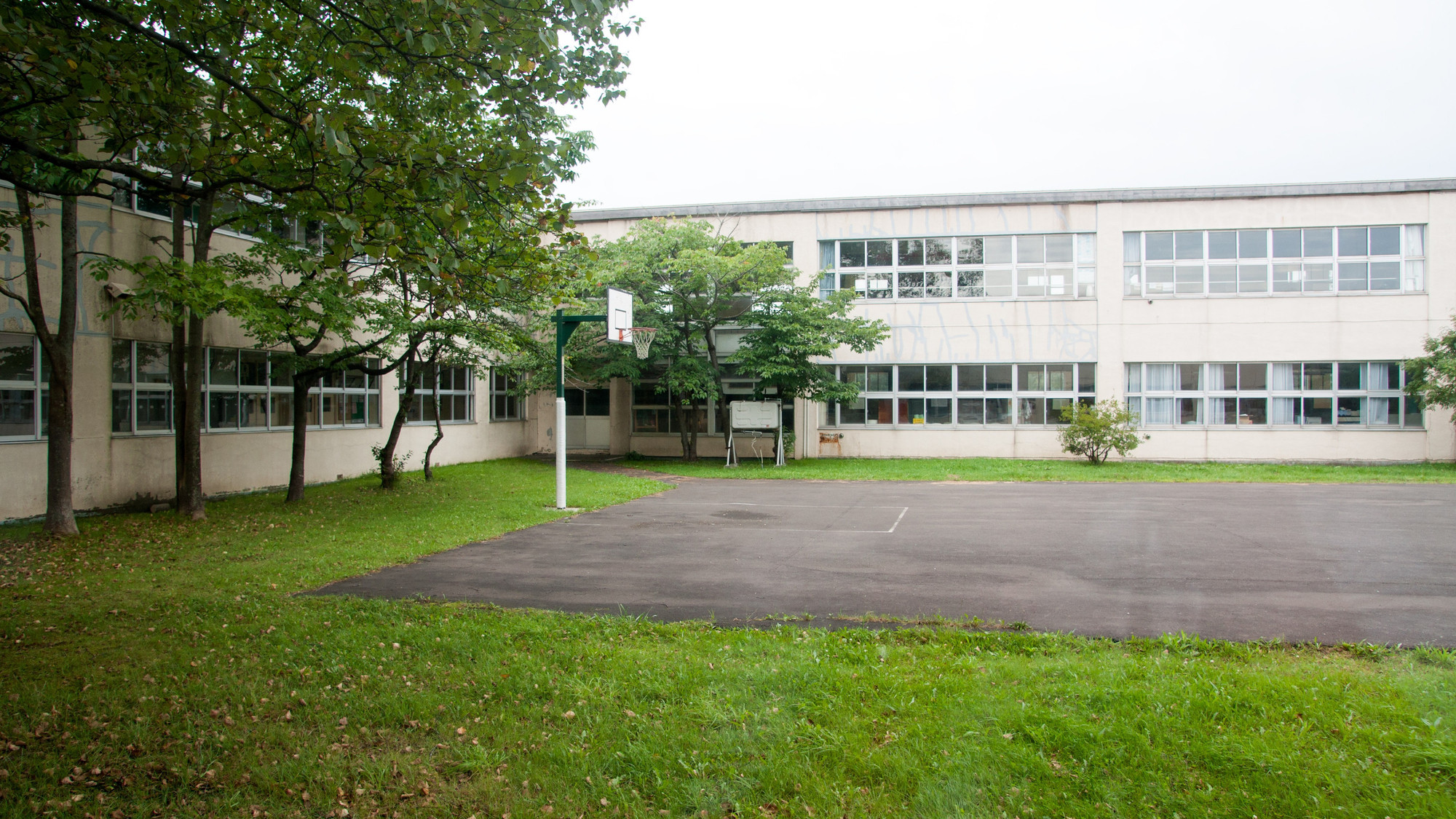 Règles dans les cours d'école | «Présentement, on est dans une période ...