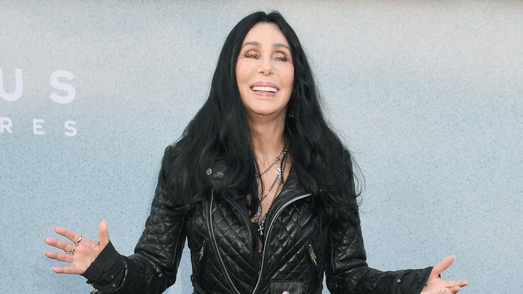 Cher performs greatest hits at 2024 Victoria's Secret Fashion Show ...