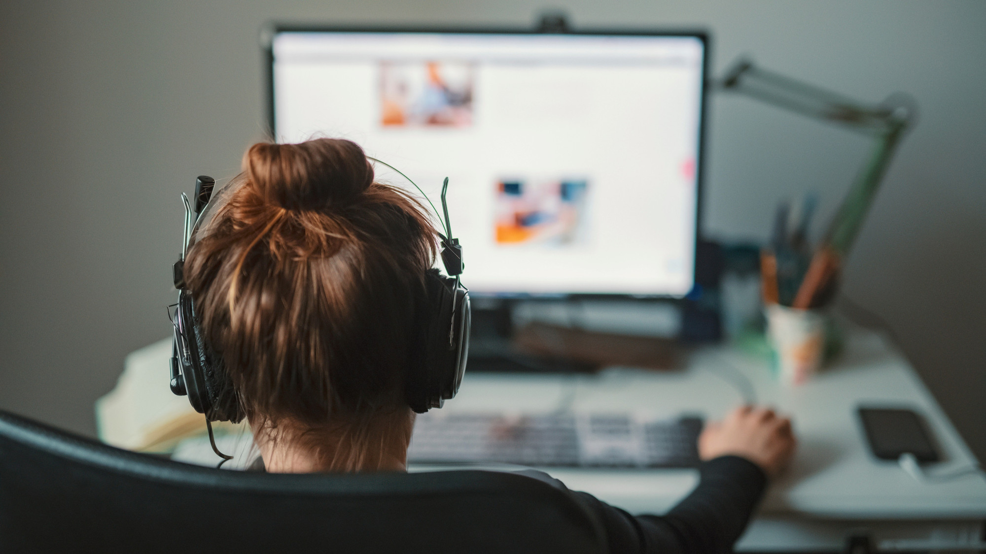 Congédier un employé par visioconférence, une «pratique à proscrire ...