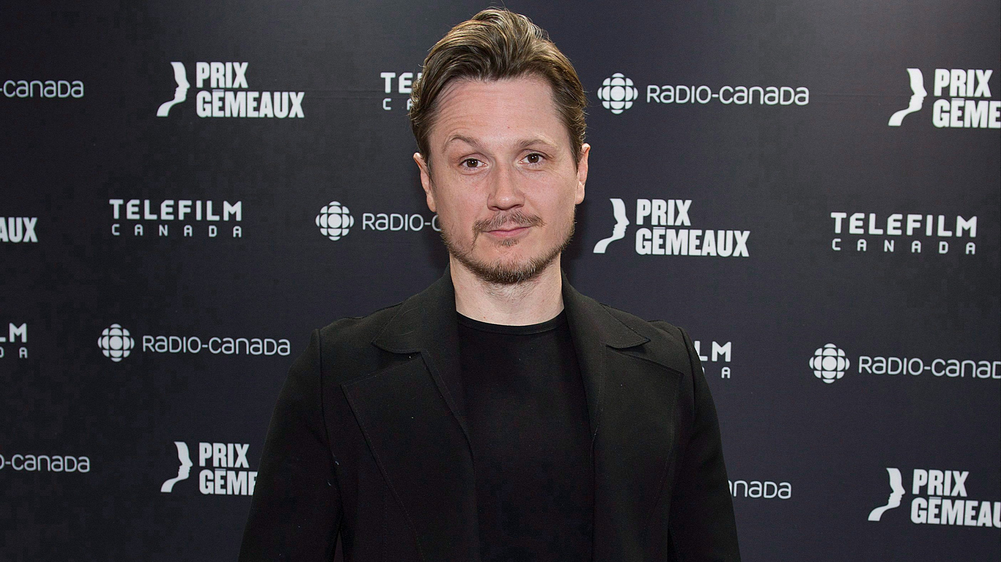 Simon-Olivier Fecteau au Club du dimanche | Bye Bye 2024 : «Je sais qu'on a travaillé fort» — 98 ...