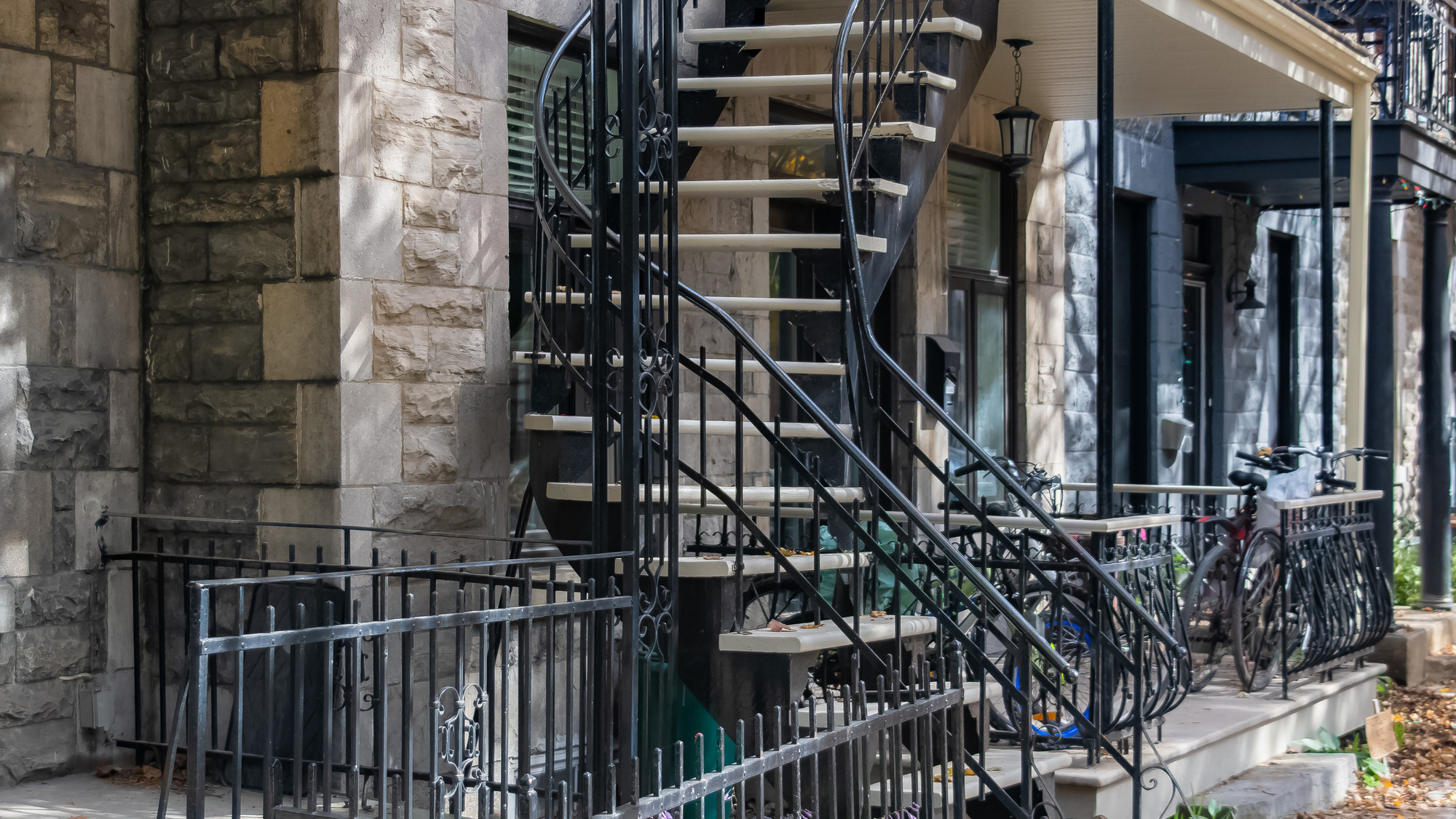 Augmentation de 5,9% suggérée par le TAL | Hausser le loyer, mais à ...