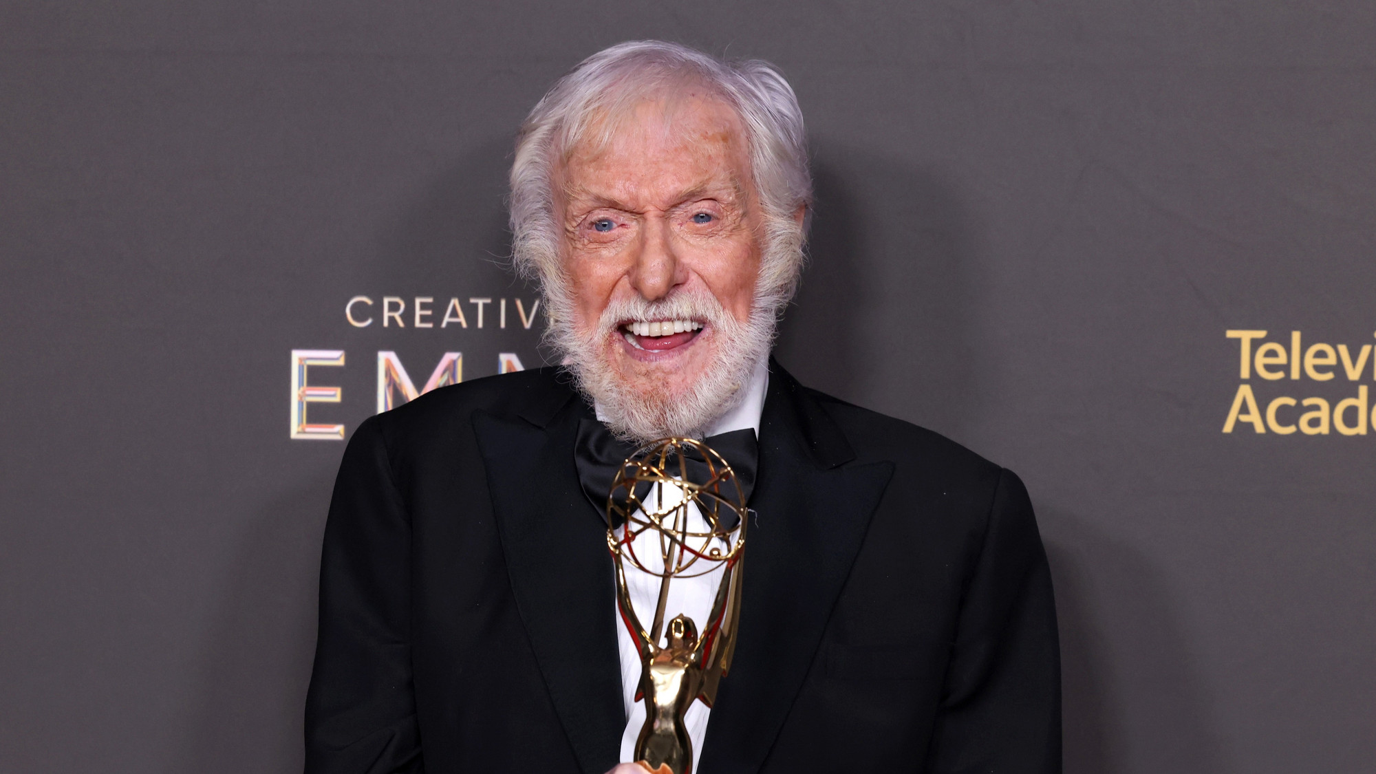 Dick Van Dyke can't believe he still goes to the gym: 'I'm almost 100' — The Beat 92.5