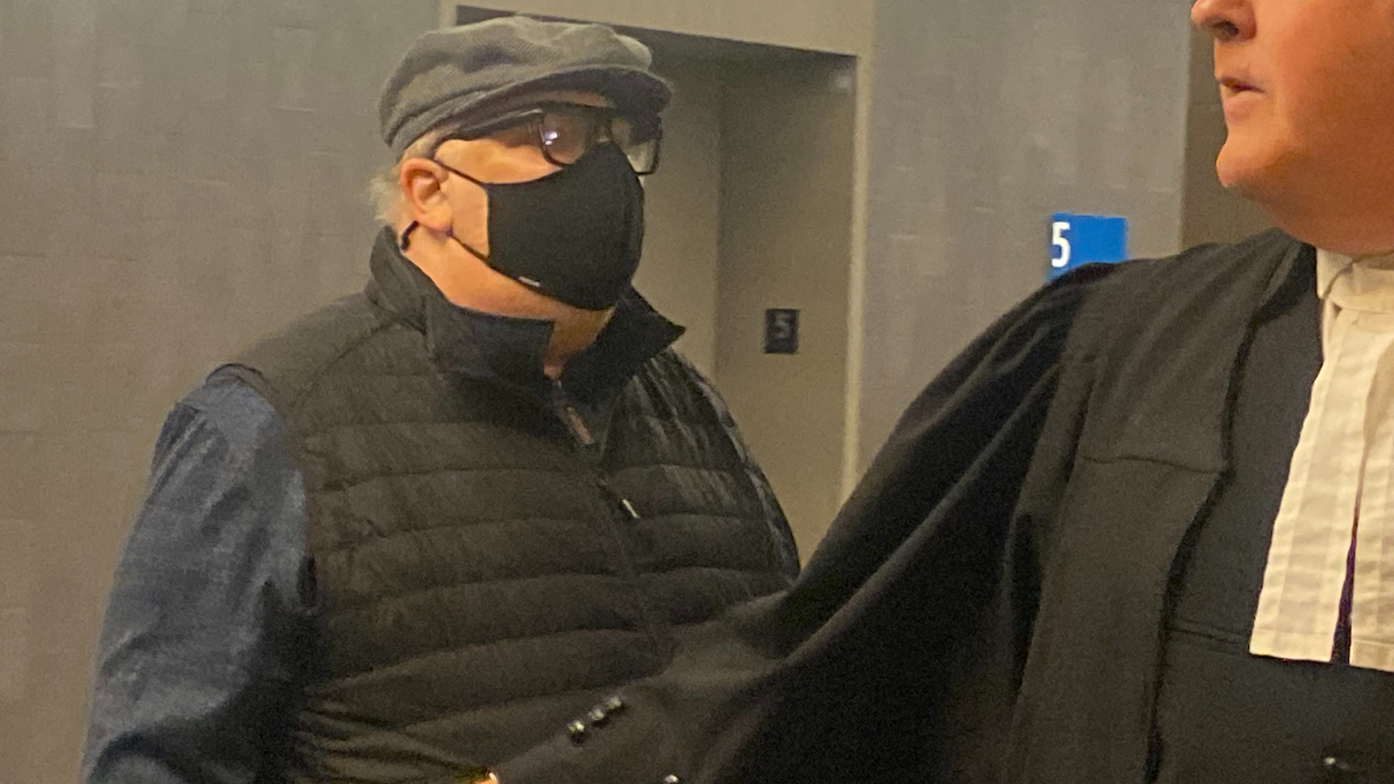 12 ans de prison | Il a abusé d'adolescentes vulnérables: «Un prédateur ...