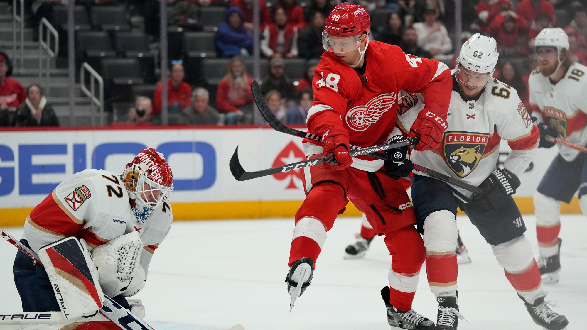 Après 651 matchs | Alex Chiasson tire sa révérence du hockey ...