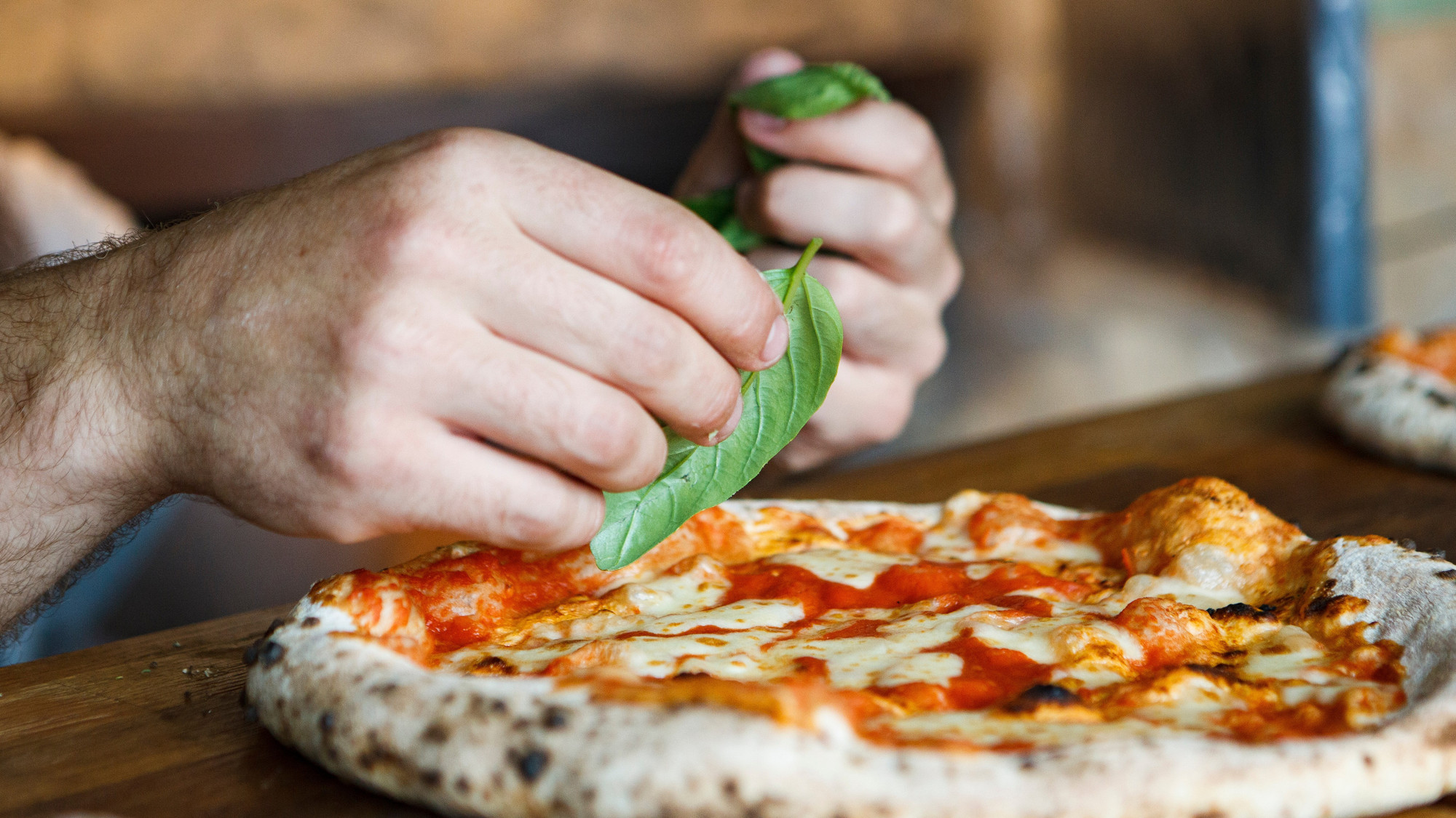 Grand concours Pizza de Las Vegas | Un Québécois couronné Pizzaiolo ...