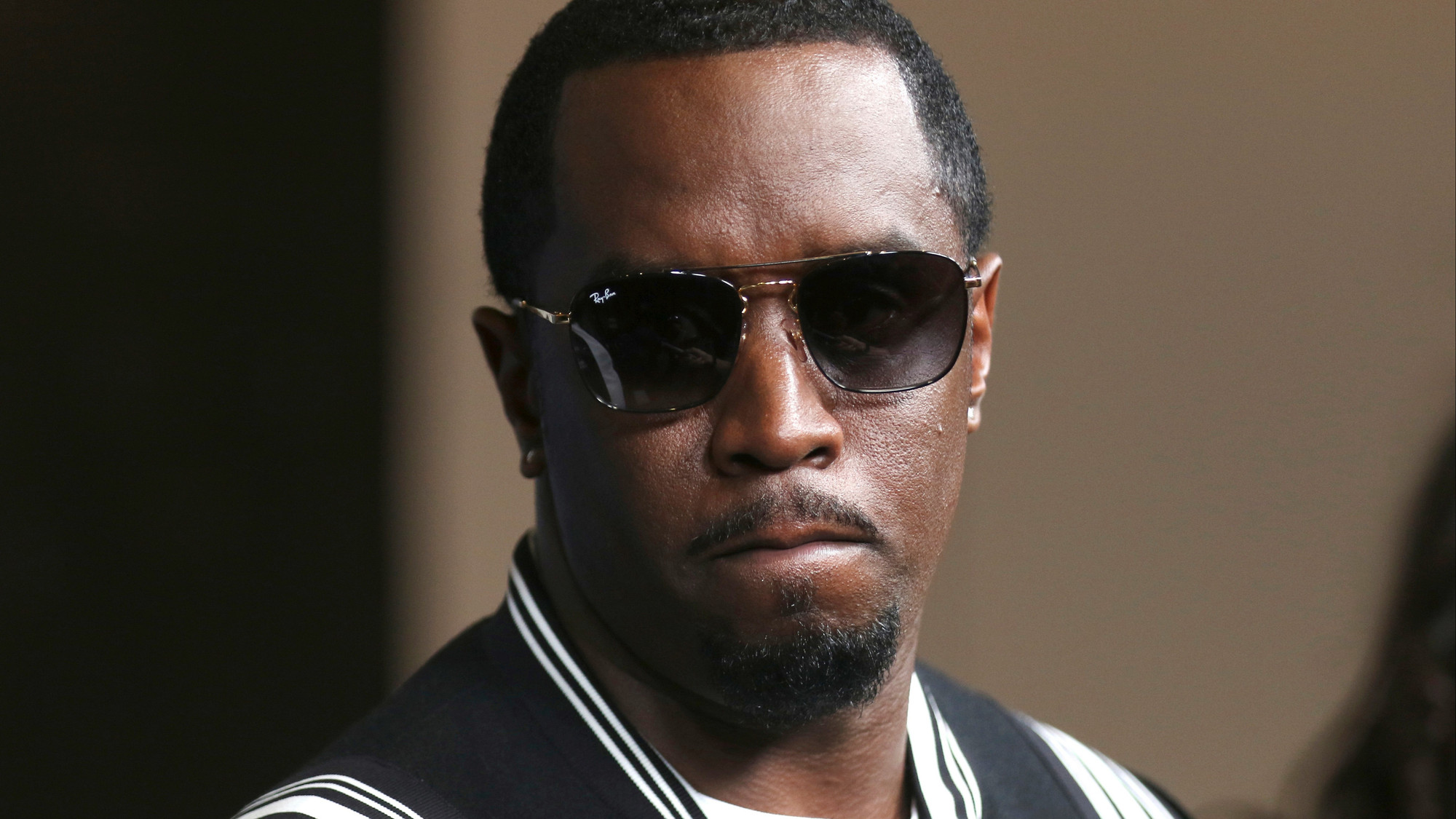 Il évite la prison à vie | P. Diddy coupable des «deux chefs les moins ...