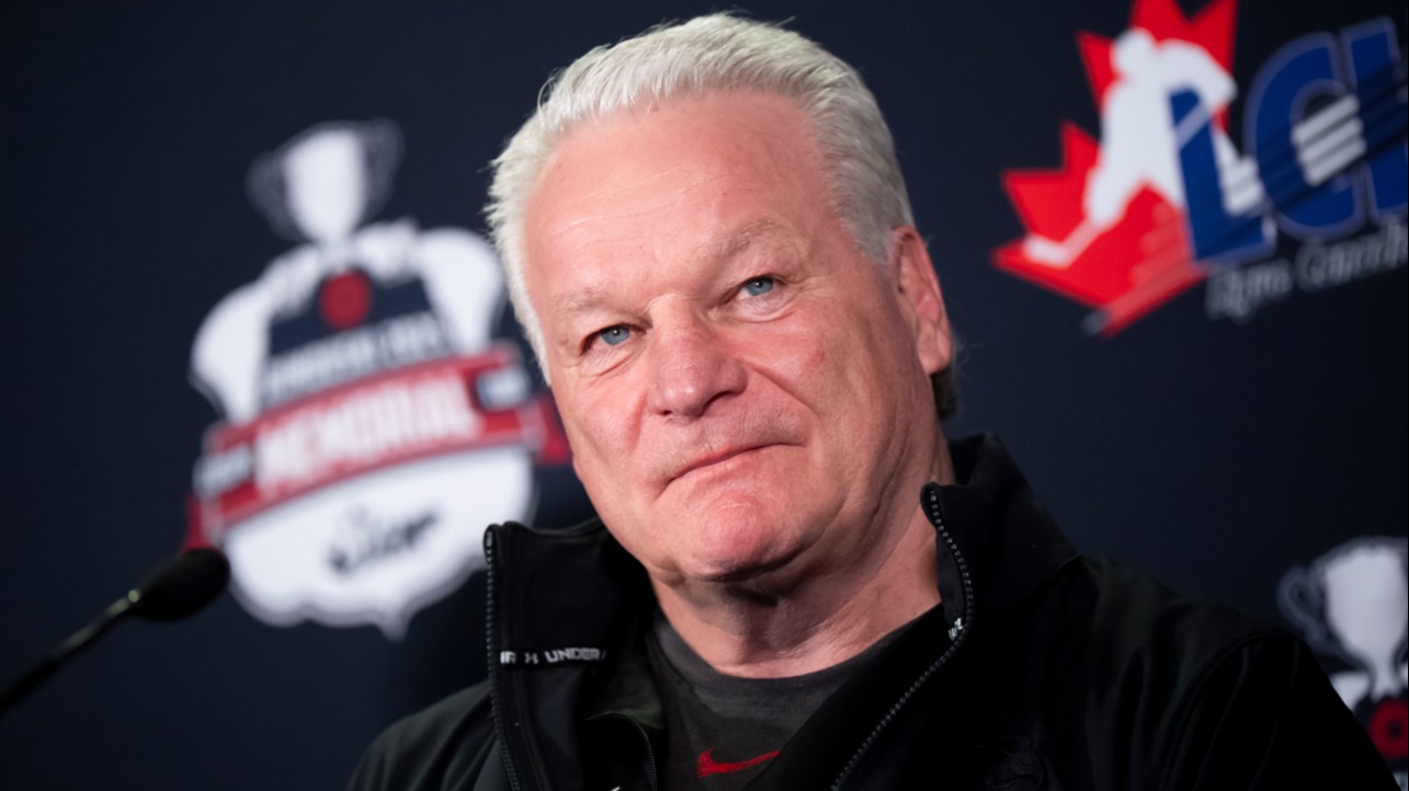 Dale Hunter à la tête d'Équipe Canada junior | «C'est monsieur coach ...