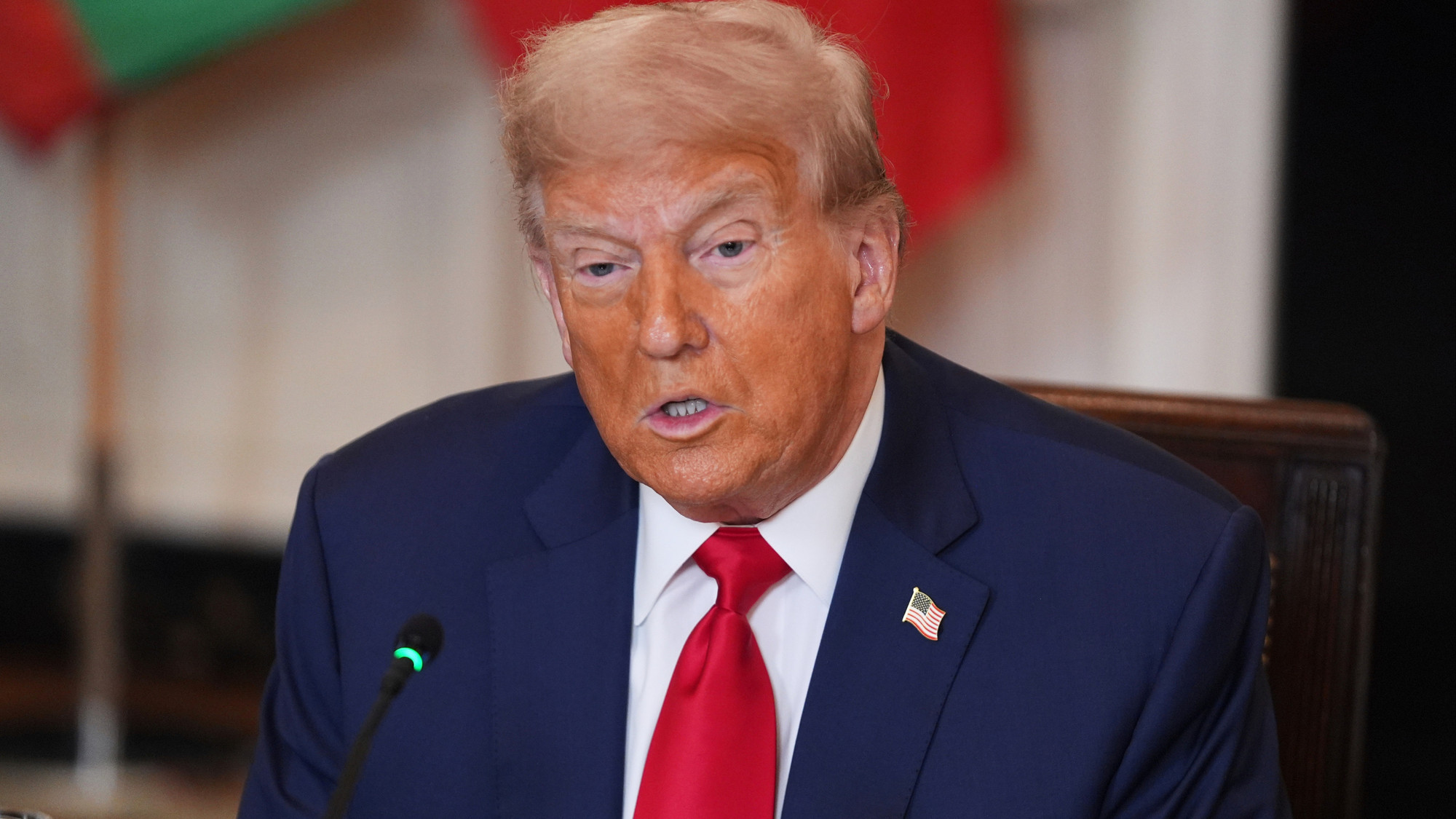 Menaces de surtaxe de 35% dès le 1er août | Menaces de Donald Trump ...