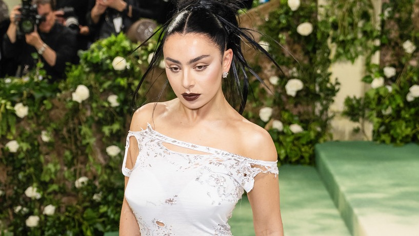 Charli XCX marries long-term partner George Daniel — The Beat 92.5