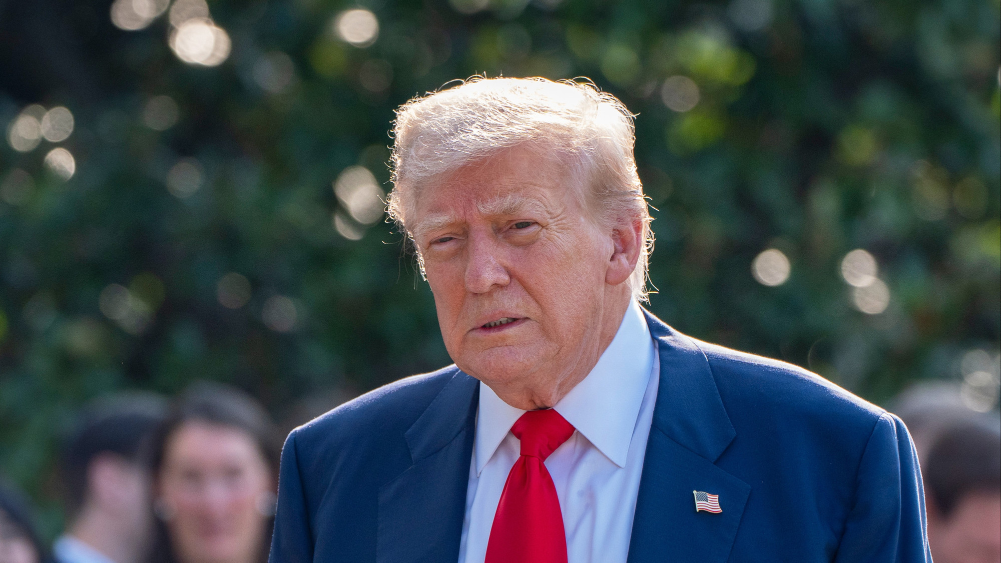 Le midi | «On ne peut pas dire que tout va bien pour Donald Trump ...