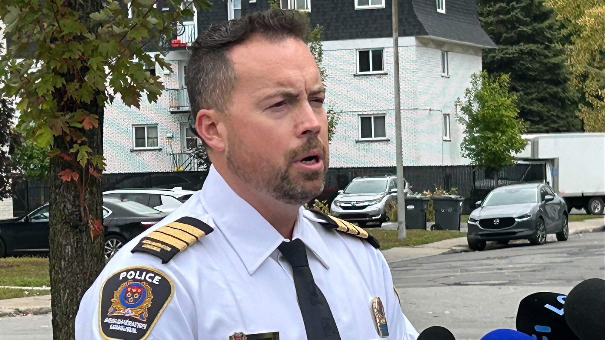 Des marches prévues en fin de semaine | Hommage à Nooran Rezayi: la police sur le qui-vive — 98. ...