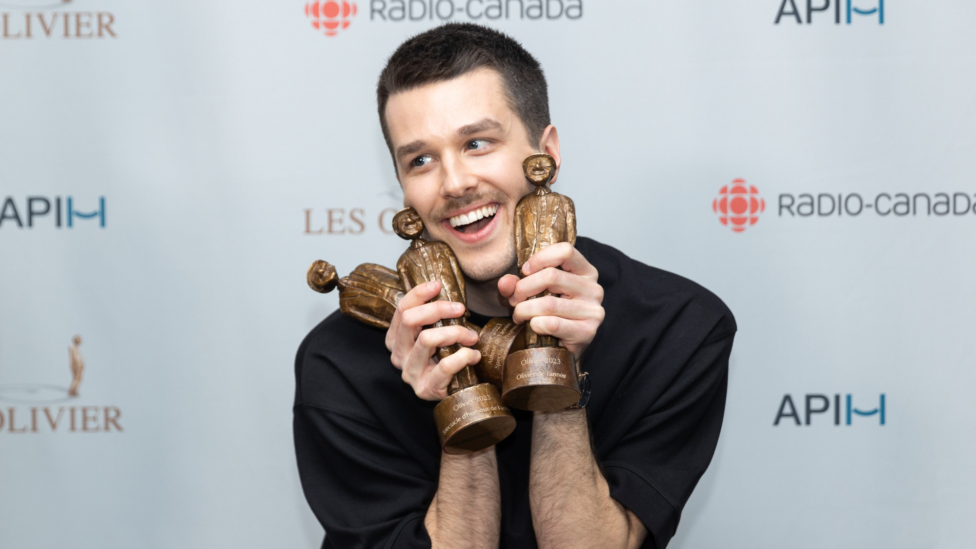 Une année en un an | «Le mot pour décrire ce spectacle, c'est délirant ...