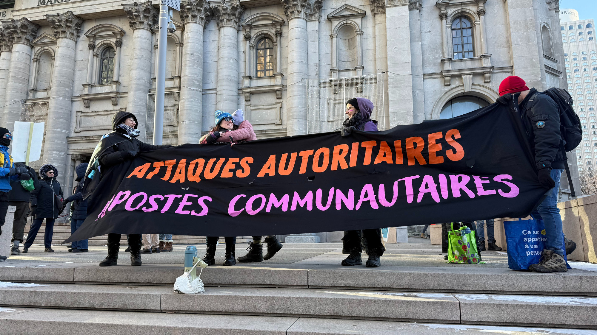 Rassemblement intersyndical à Montréal | «La liste de leur reproche au ...
