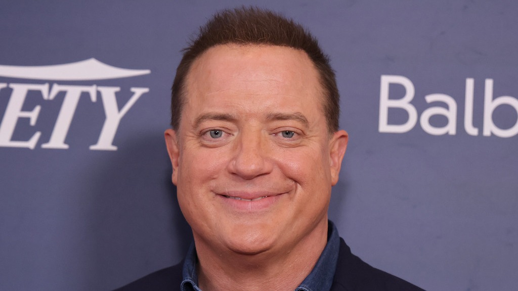 Brendan Fraser shares self-esteem issues: 'I struggle with confidence ...