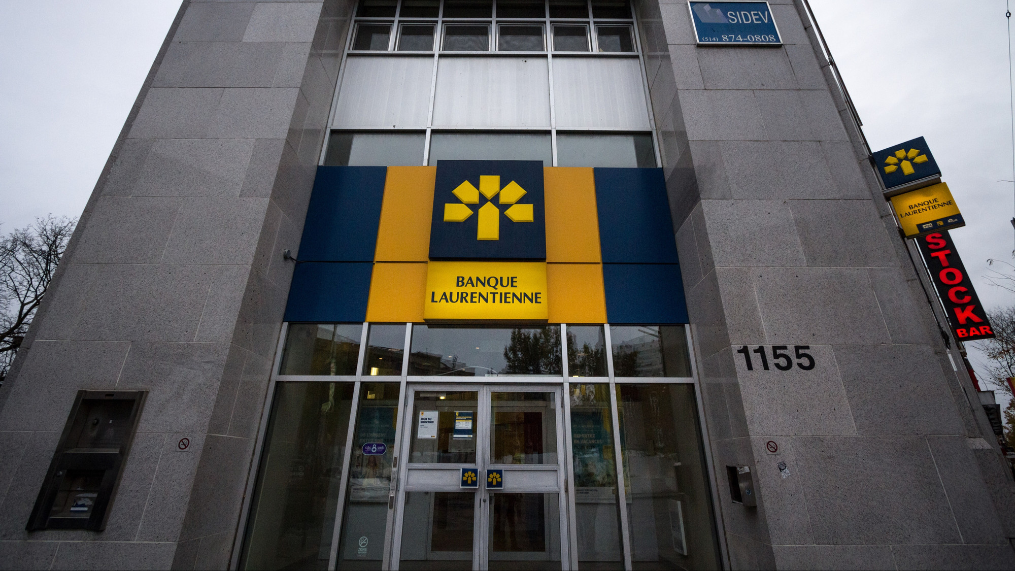 Transaction | Banque Laurentienne : fin des succursales et 700 postes ...