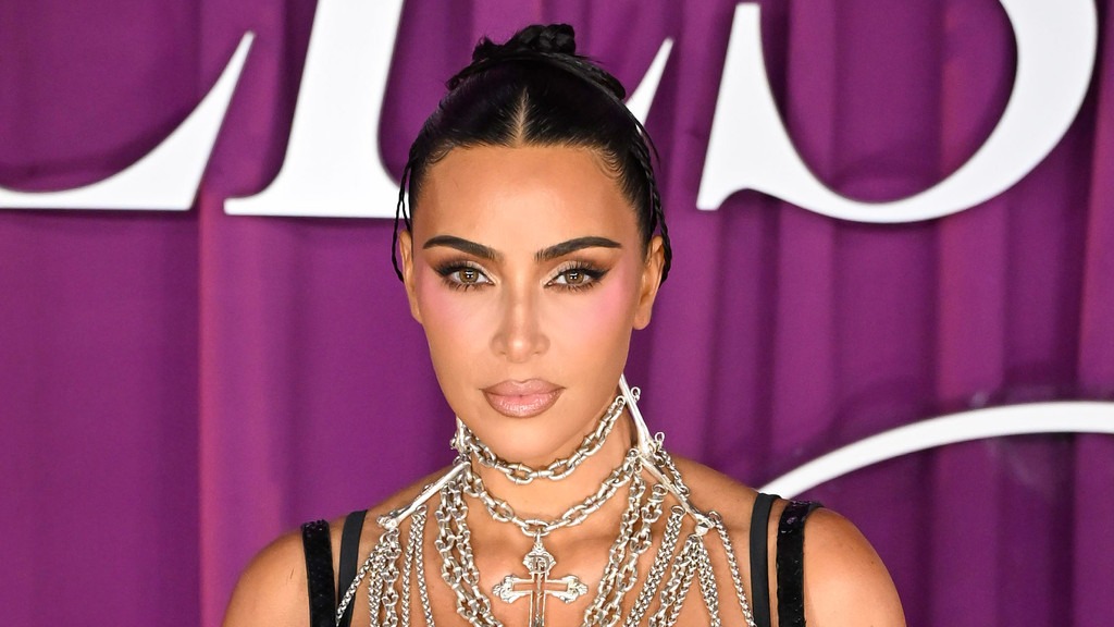 Kim Kardashian and Lewis Hamilton fuel dating rumours at 2026 Super ...