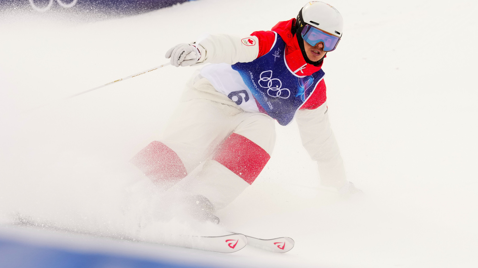 Médaille d'argent | Le skieur Mikaël Kingsbury «a été tassé par un ...